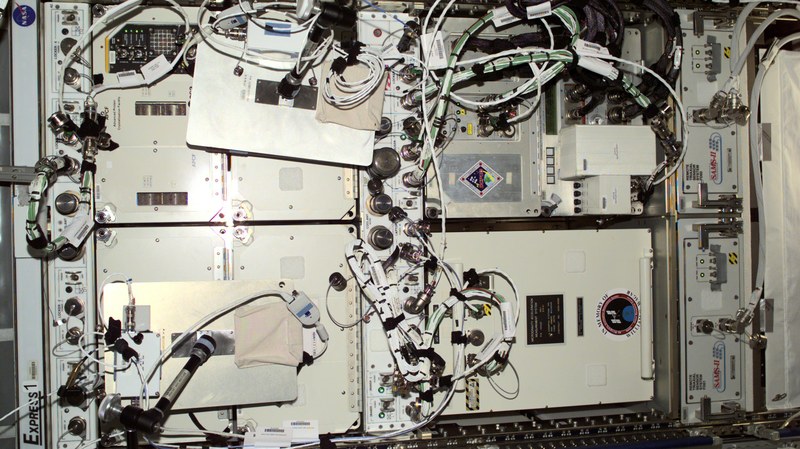 Advanced Protein Crystallization Facility (APCF)