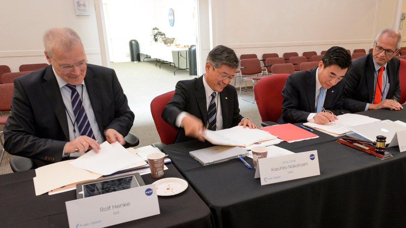 Unterzeichnung einer Vereinbarung zur weiteren gemeinsamen Förderung ...