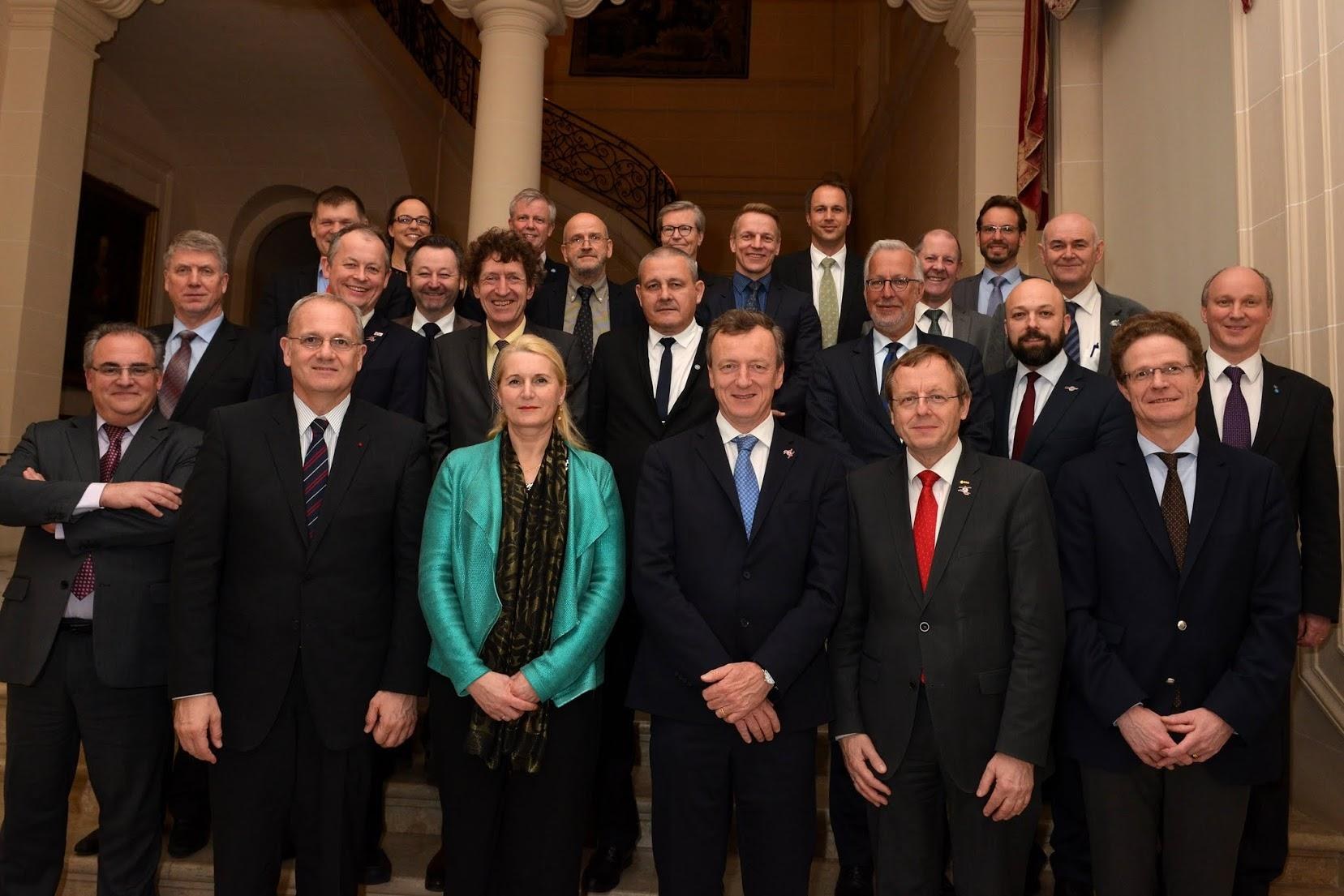 Die Leiter der ESA-Rat Delegationen zu Besuch in Paris