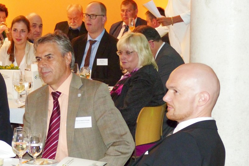 Prof. Dr. Hans R. Schultz und Alexander Gerst