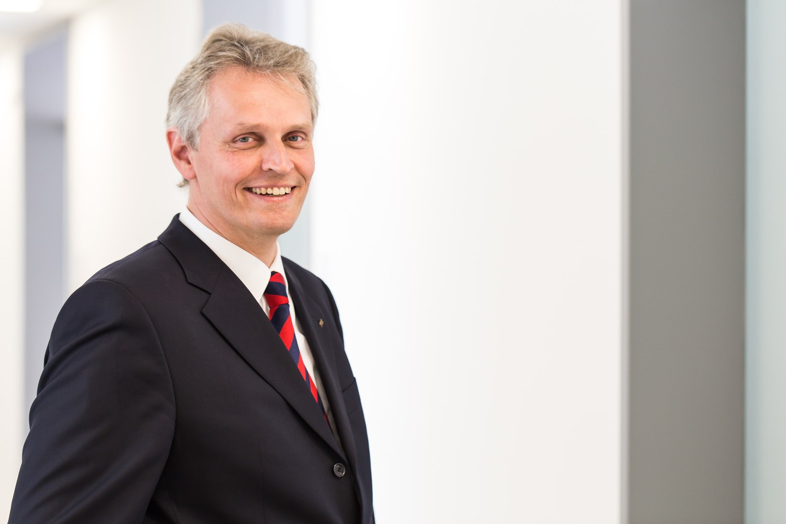 Prof. Dr.-Ing. Karsten Lemmer