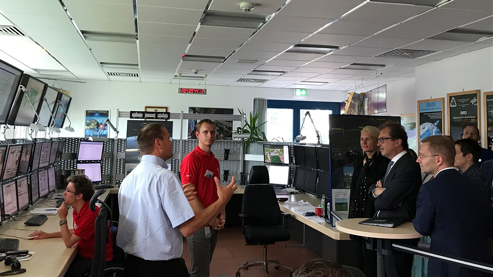Besuch im Kontrollraum