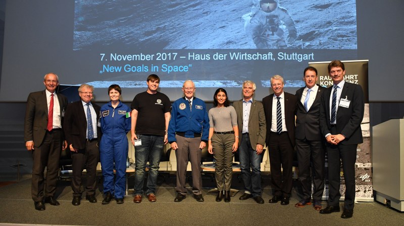 Raumfahrtkonferenz in Stuttgart