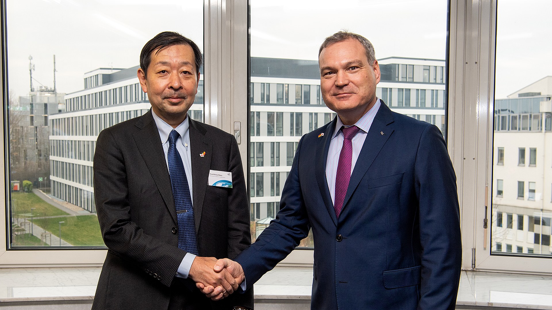 DLR – Hochrangige Gäste zu Besuch beim DLR in Bonn