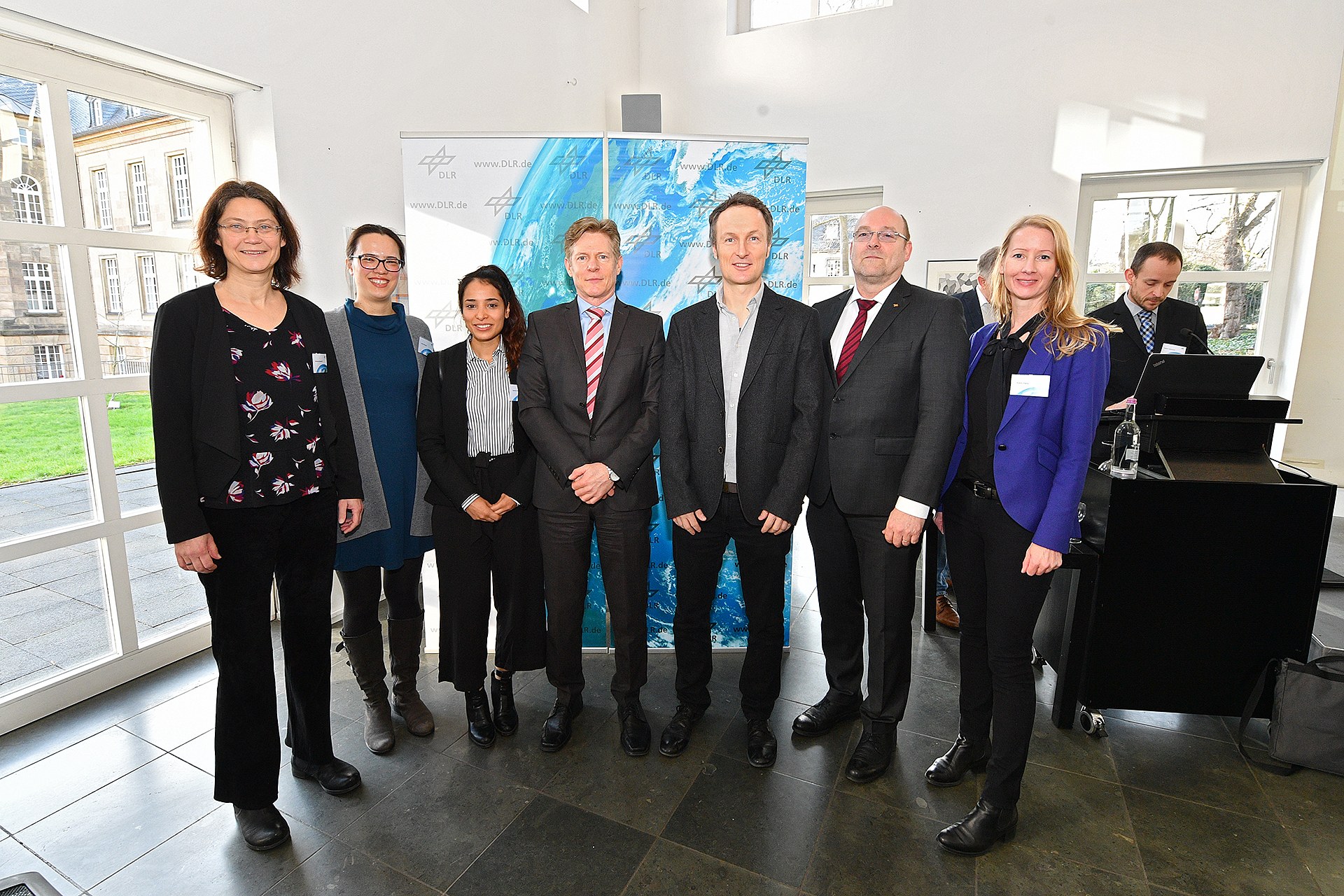 DLR – Organisationsteam trifft Astronaut