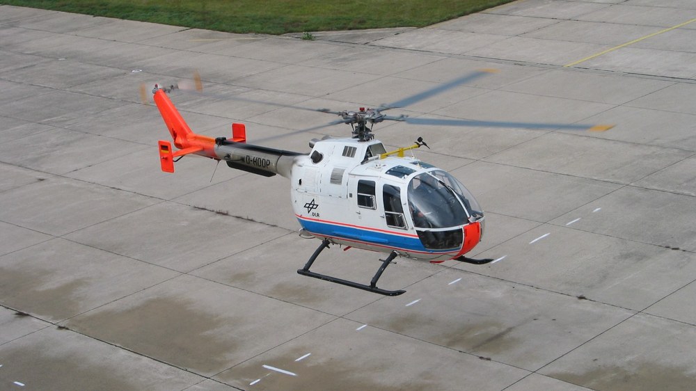 DLR research helicopter BO 105 (D-HDDP) in the air for the KoBoL project
