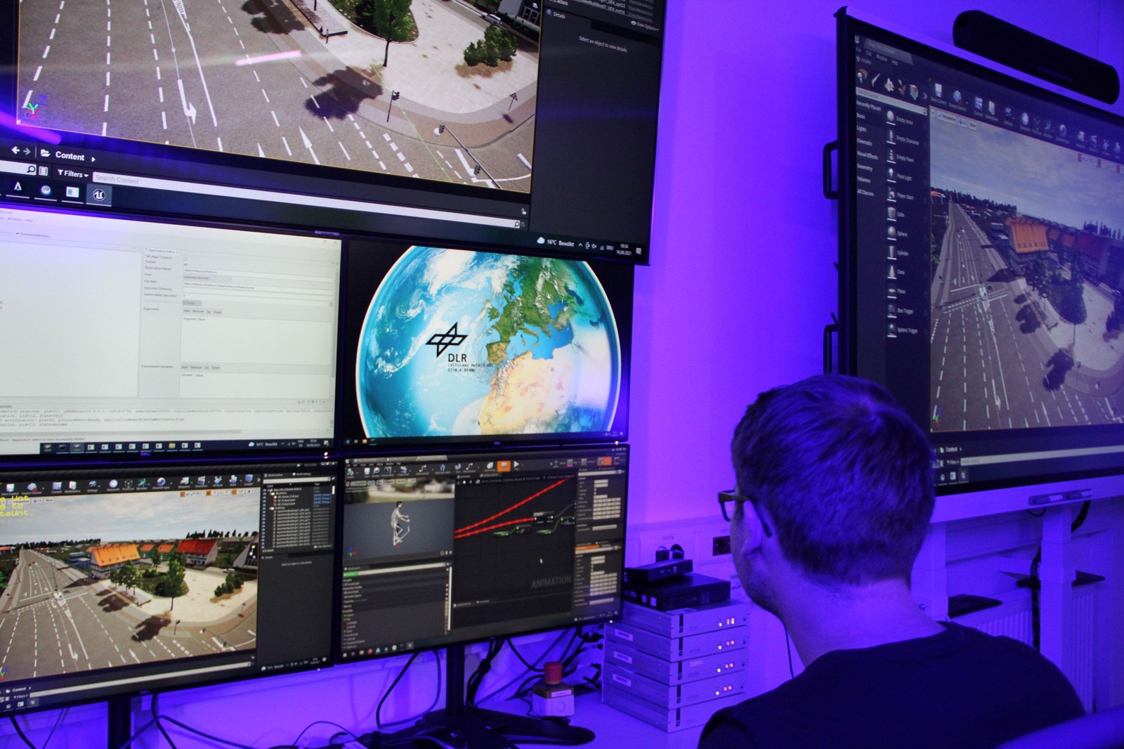 MoSAIC - Laboratory for multi-user simulation