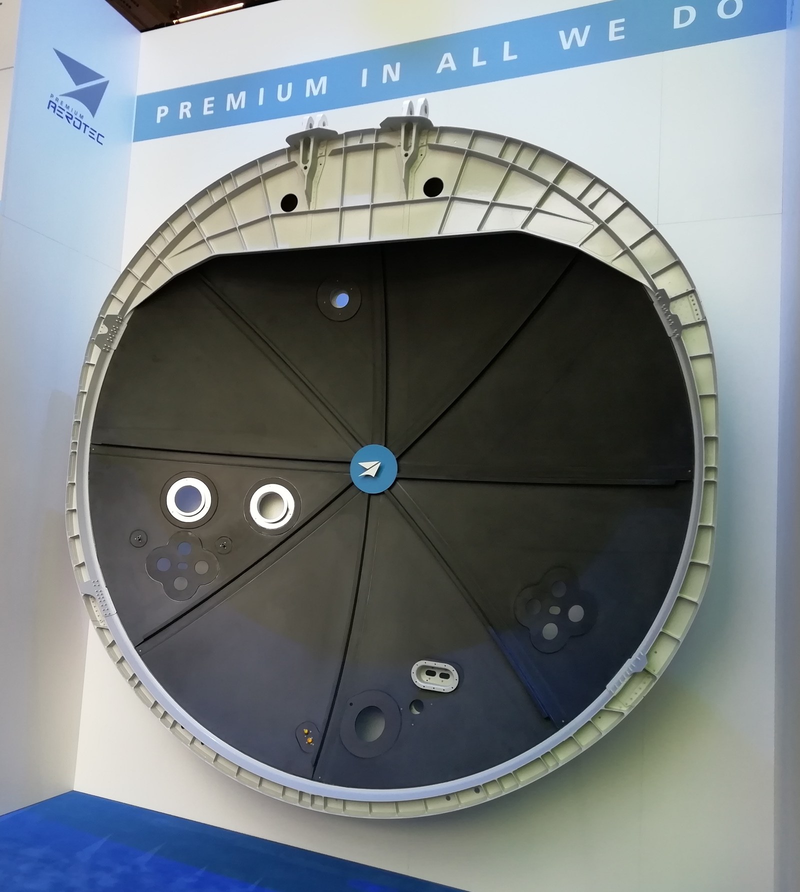 Fast Lane project and HoTStufF: thermoplastic pressurised dome (in ...