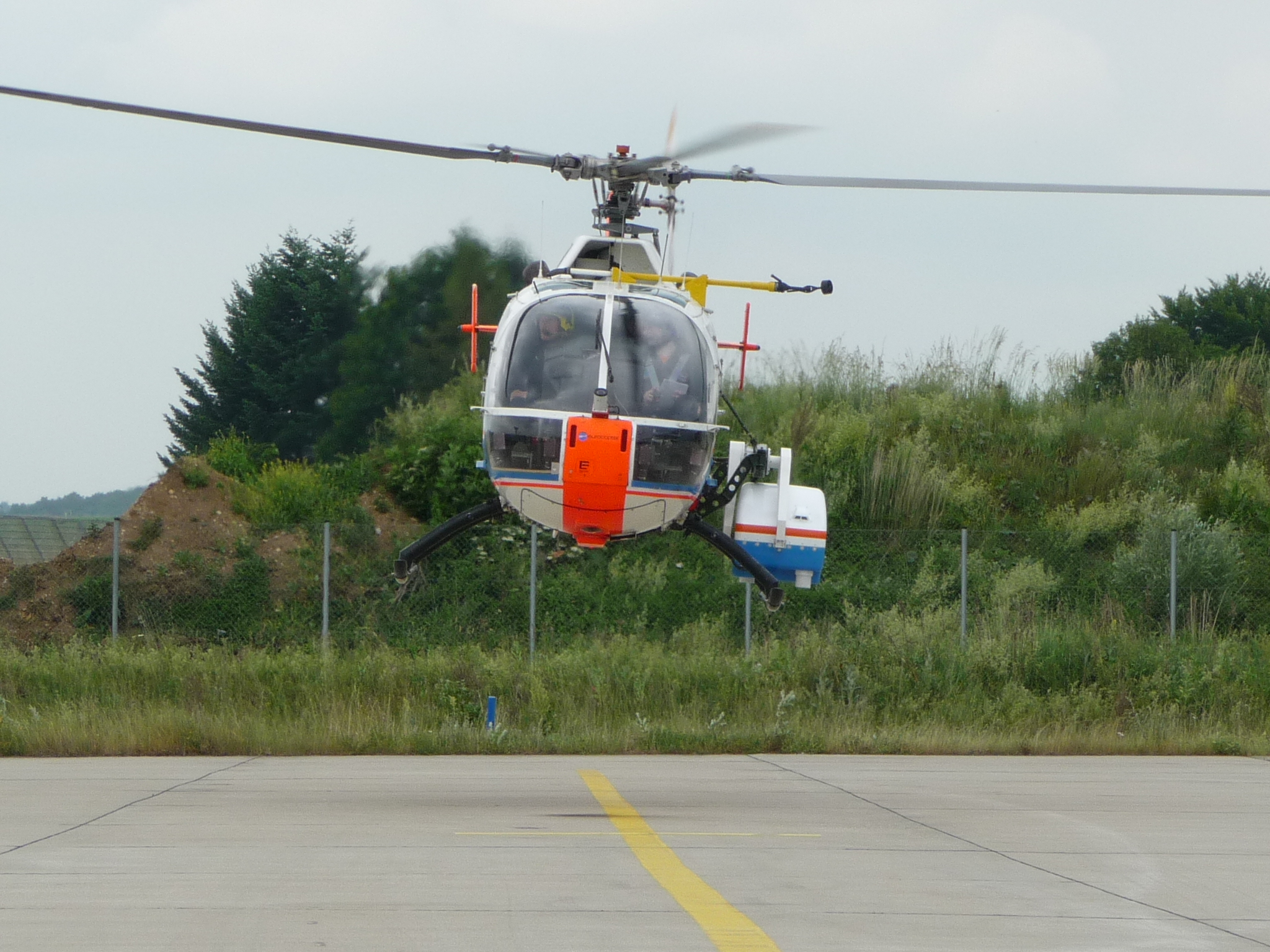 New Camera System for Monitoring Traffic from Helicopters