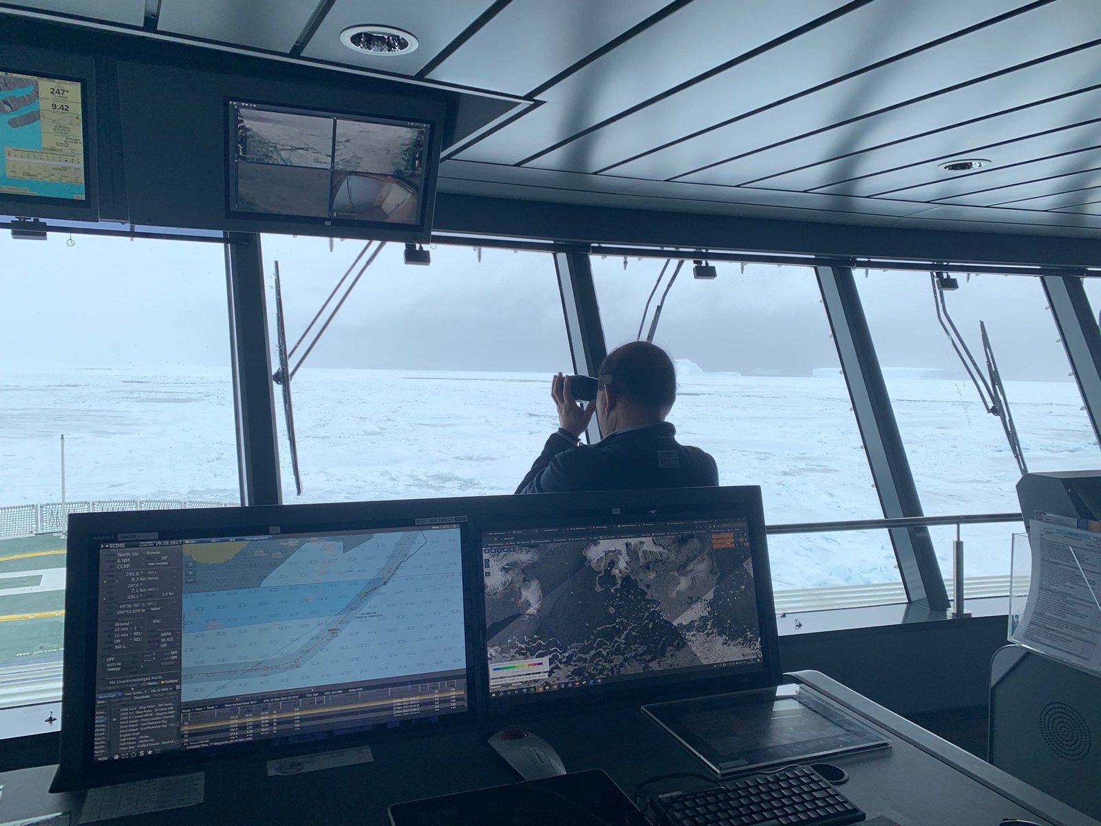 Keeping an eye on Arctic sea ice – the EisKlass2 project delivers rapid ...