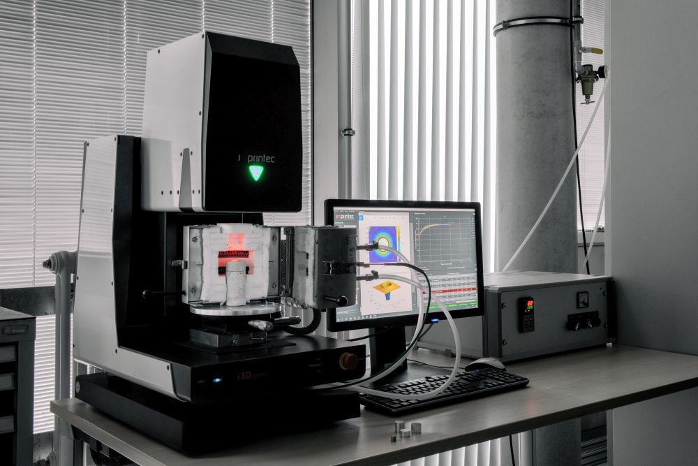 Hardness and strength testing machine