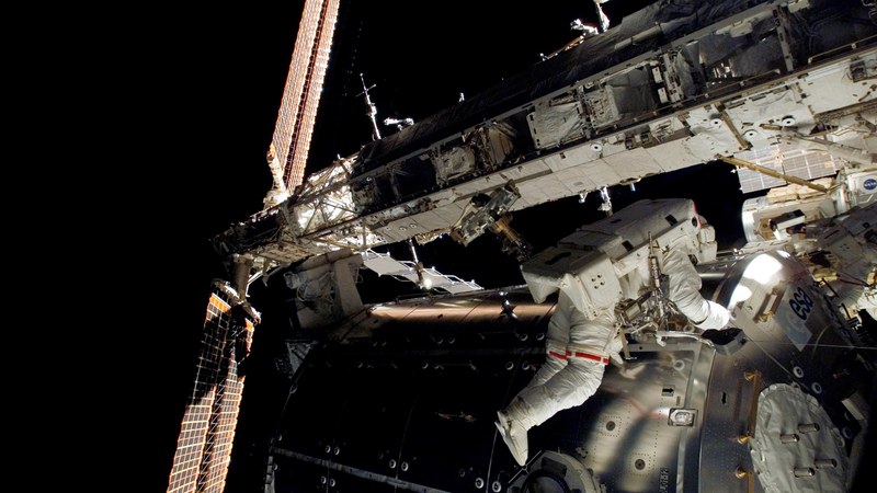 Third extra-vehicular activity during the Columbus mission