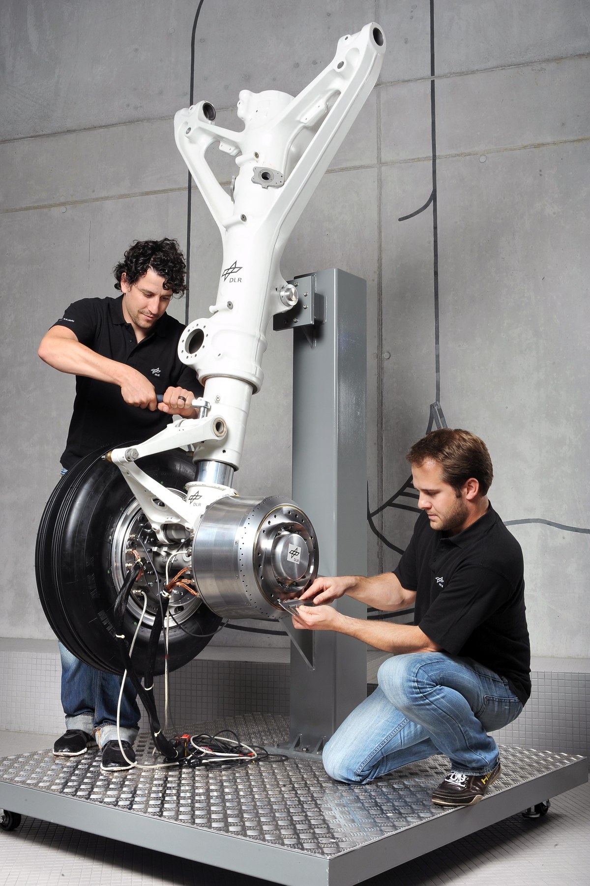 Electric nose wheel drive system for Airbus A320