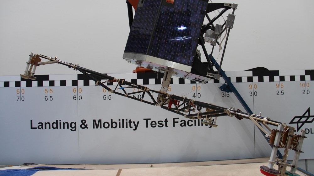 Training sessions for the Philae comet lander