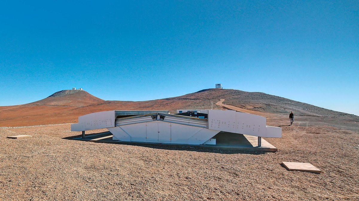 NGTS telescope system in the Atacama Desert in northern Chile