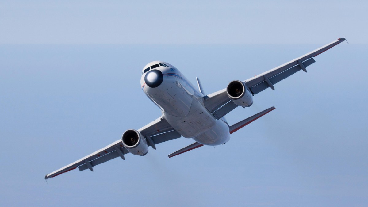 DLR flight-tests towards lower-velocity approaches