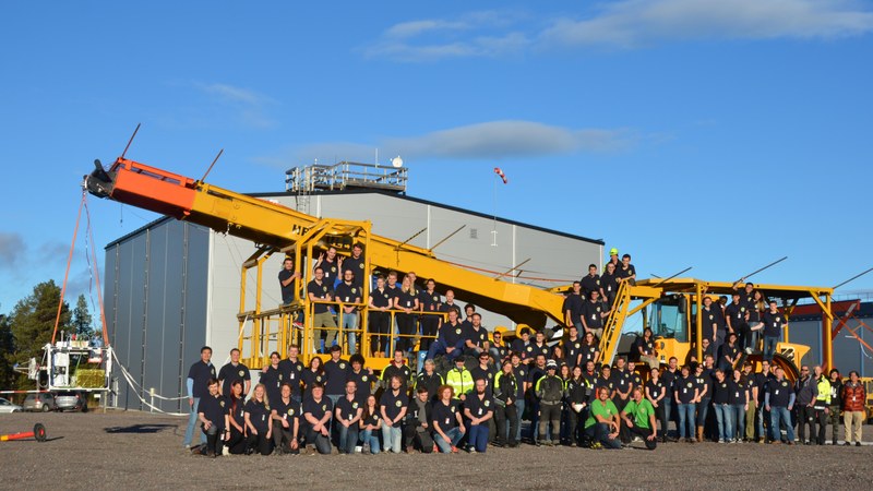 The launch platform ‘Hercules’ featuring all participants of the BEXUS ...