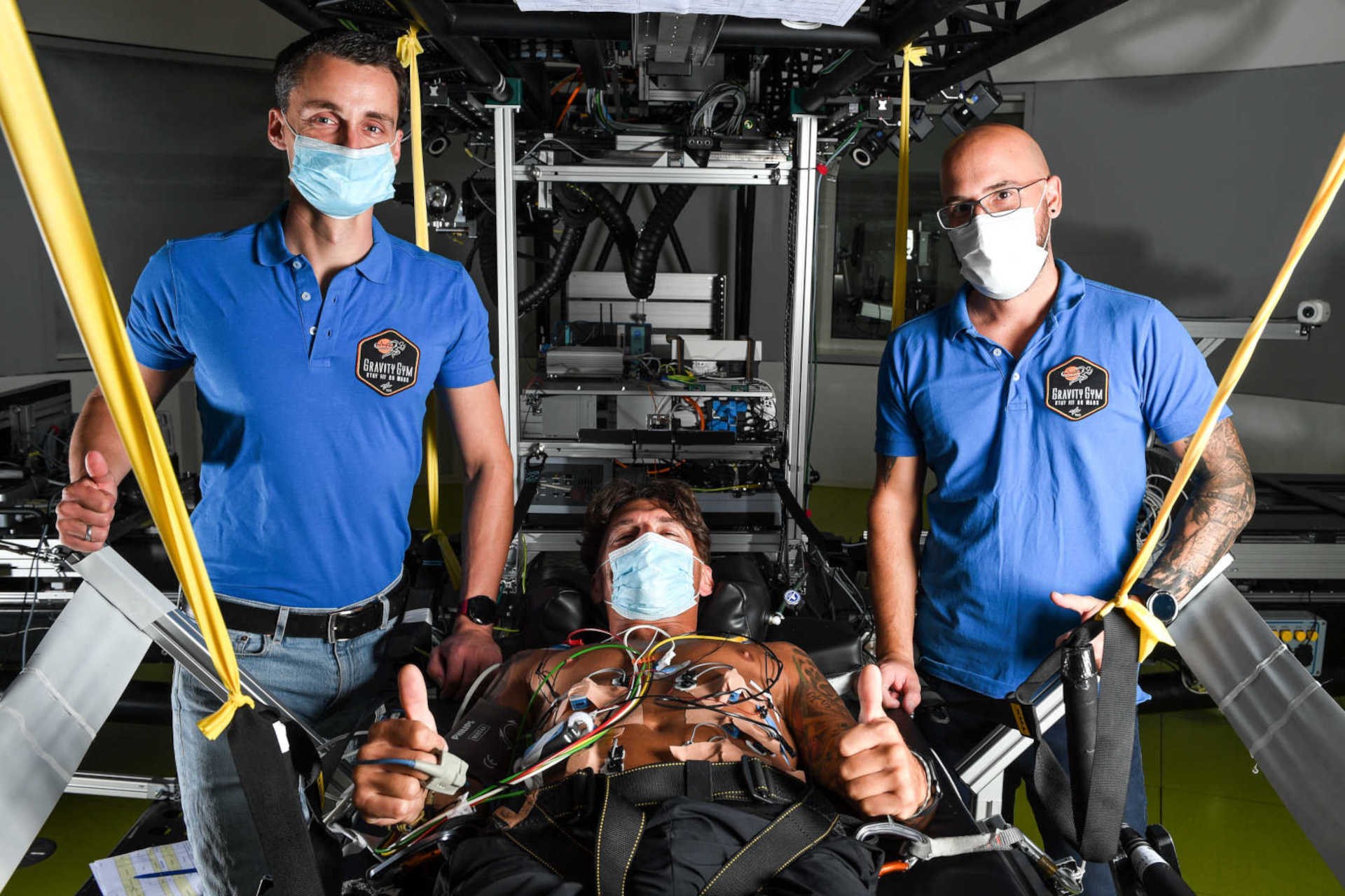 DLR – A test participant and the study team