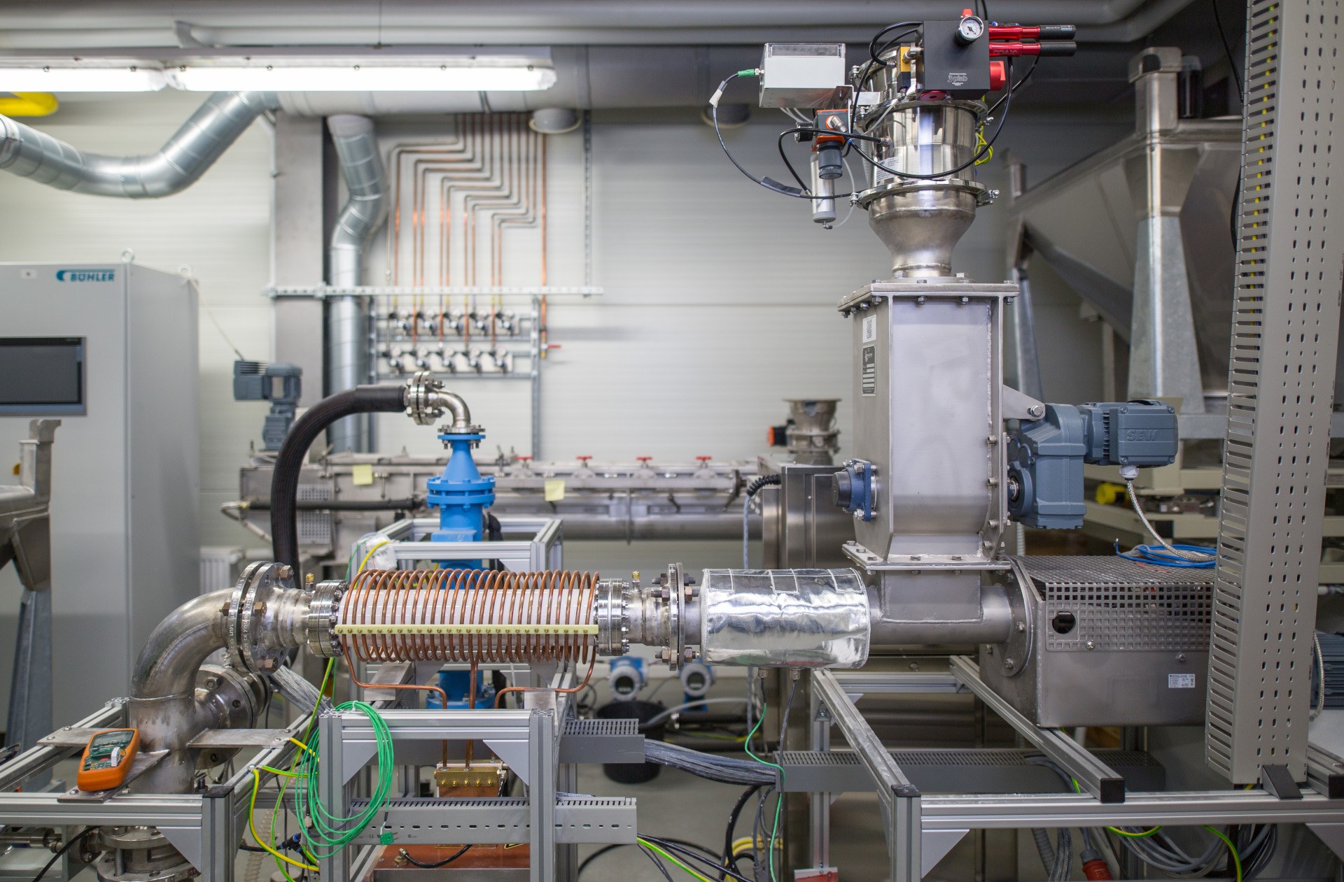 Thermochemical lime storage