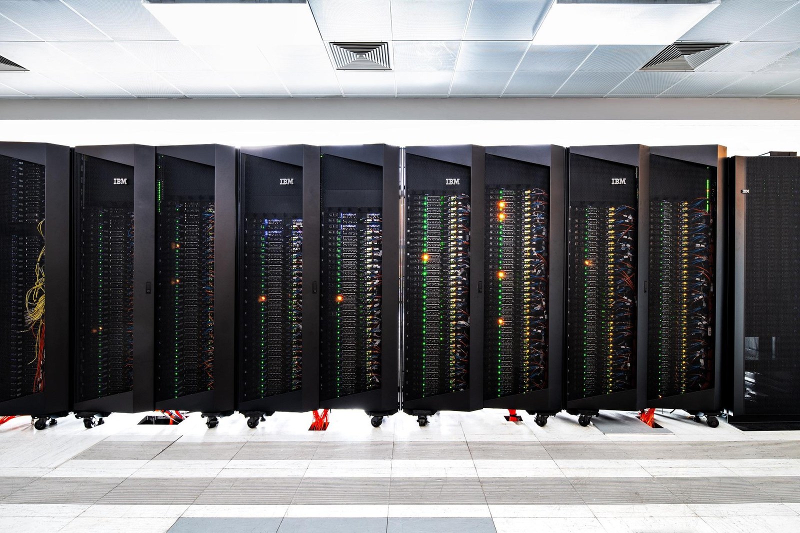 DLR – High-performance computing (HPC) cluster