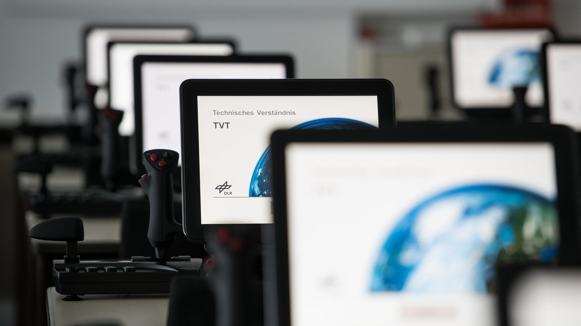 DLR – Test room Aviation and Space Psychology in Hamburg