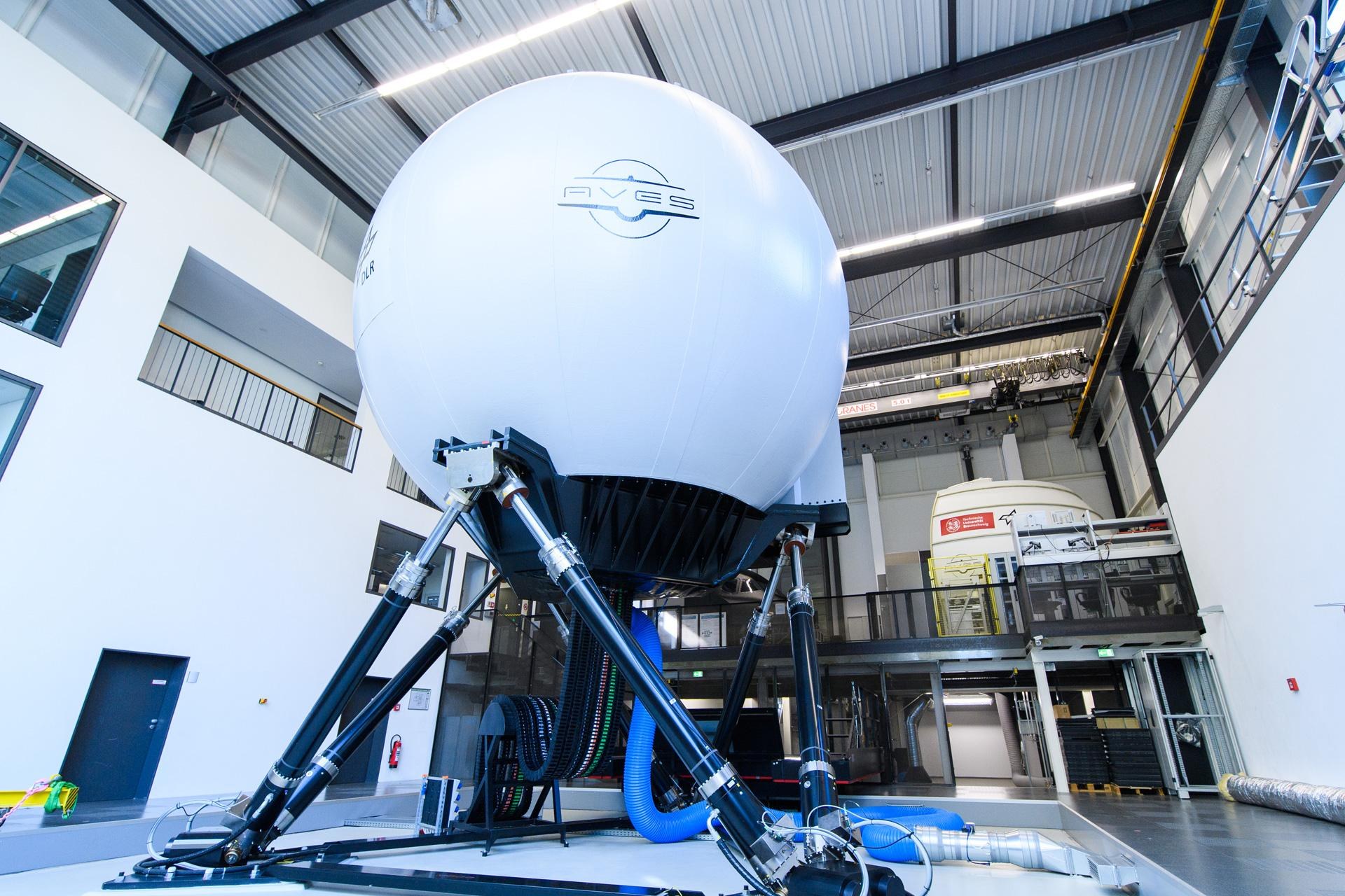 DLR - AVES Air Vehicle Simulator