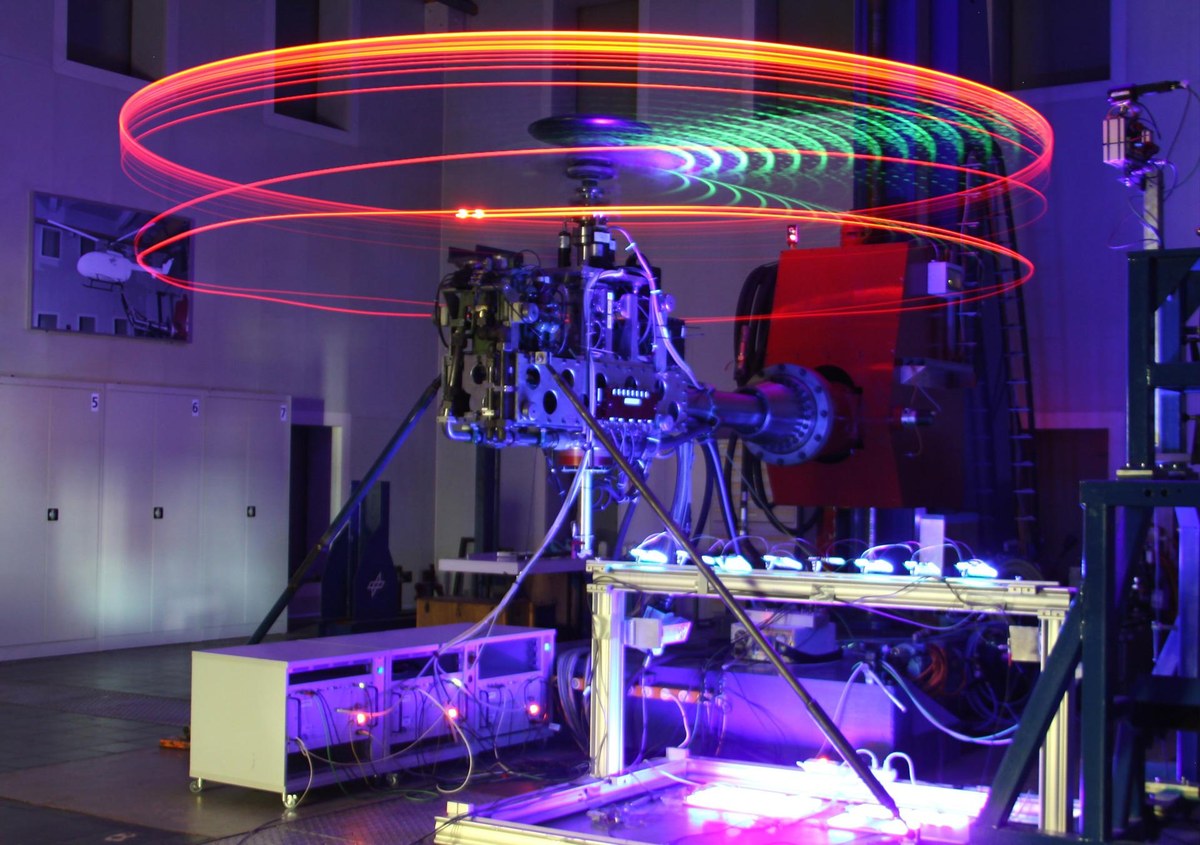 DLR - Rotor test stand