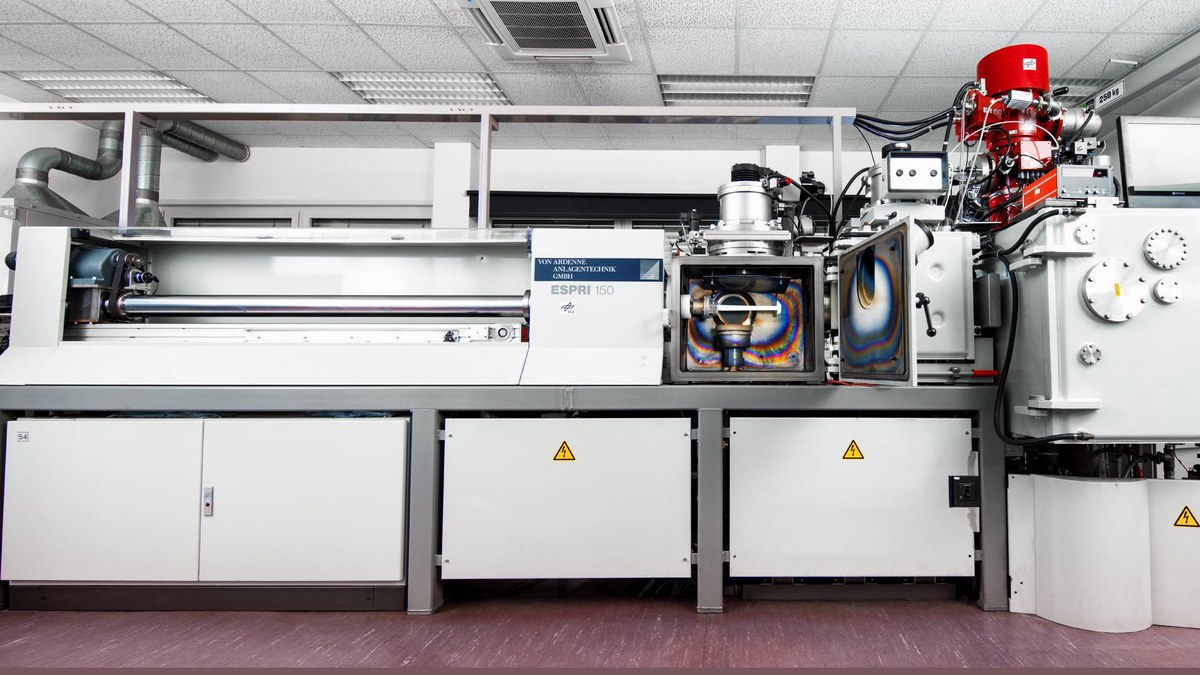 DLR – Vario-PVD in Cologne