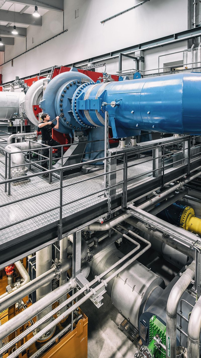 DLR – Connection and intermediate piping