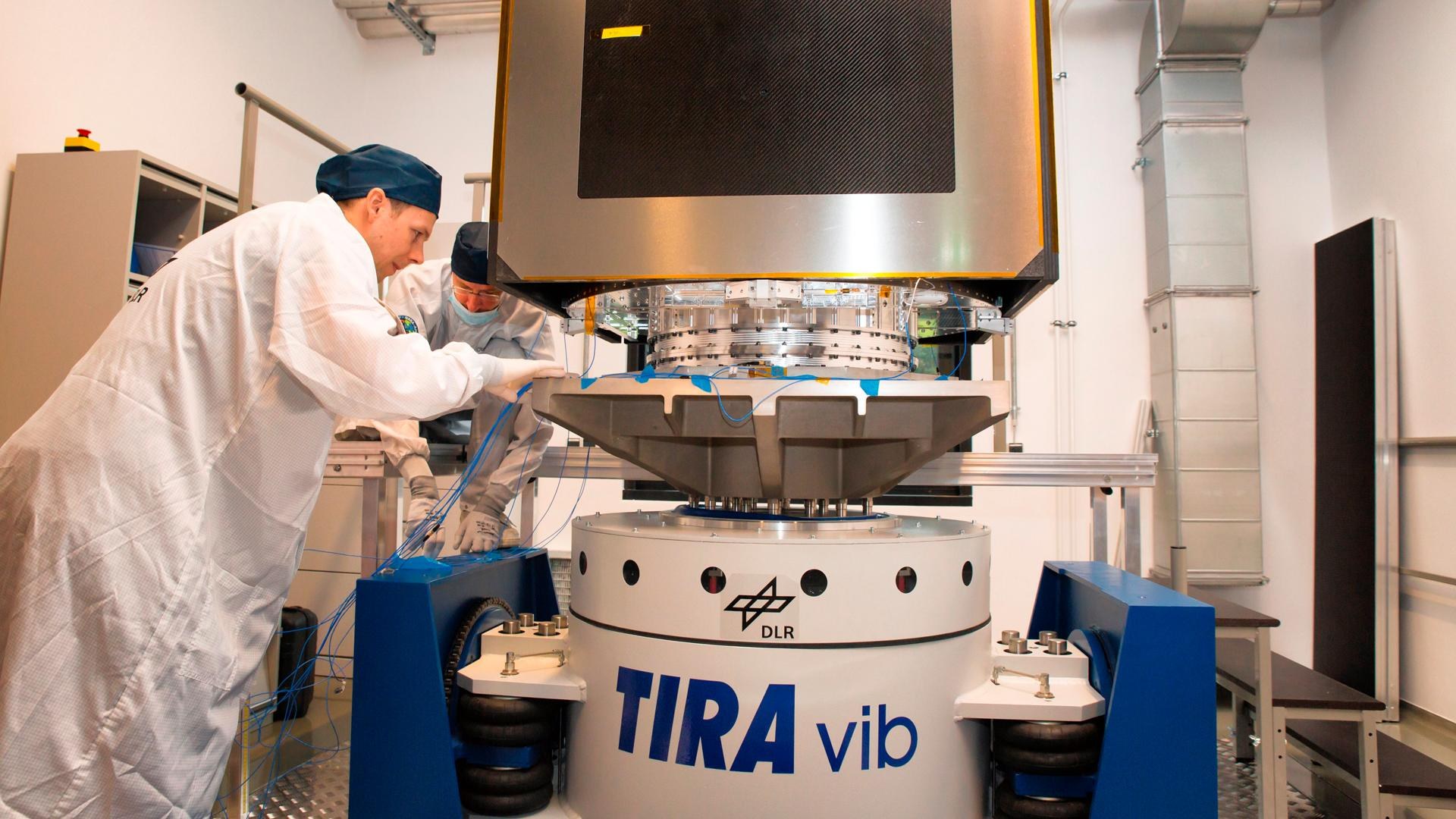 DLR – Mechanical Dynamic Test Facility (MDT) in Bremen