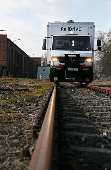 RailDriVE test vehicle puts positioning systems to the test