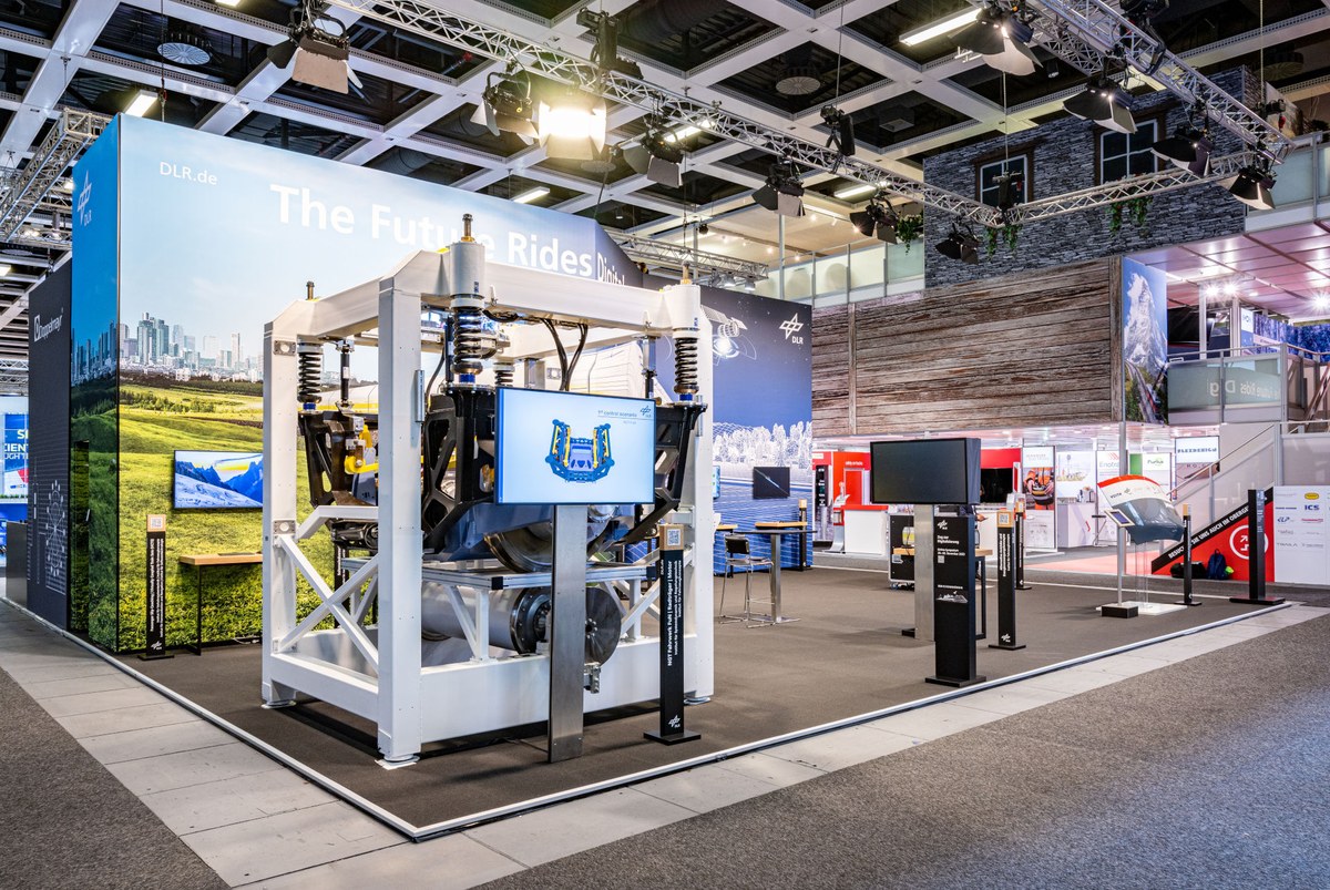 A high-tech running gear for the train of the future