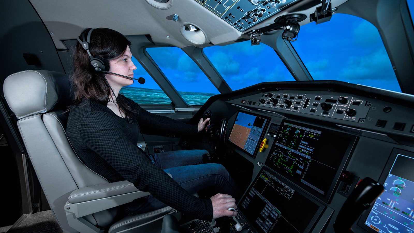 DLR puts ISTAR flight deck into operation