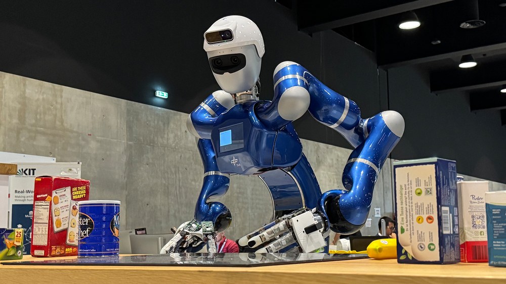 Rollin' Justin muss den richtigen Gegenstand erkennen und greifen