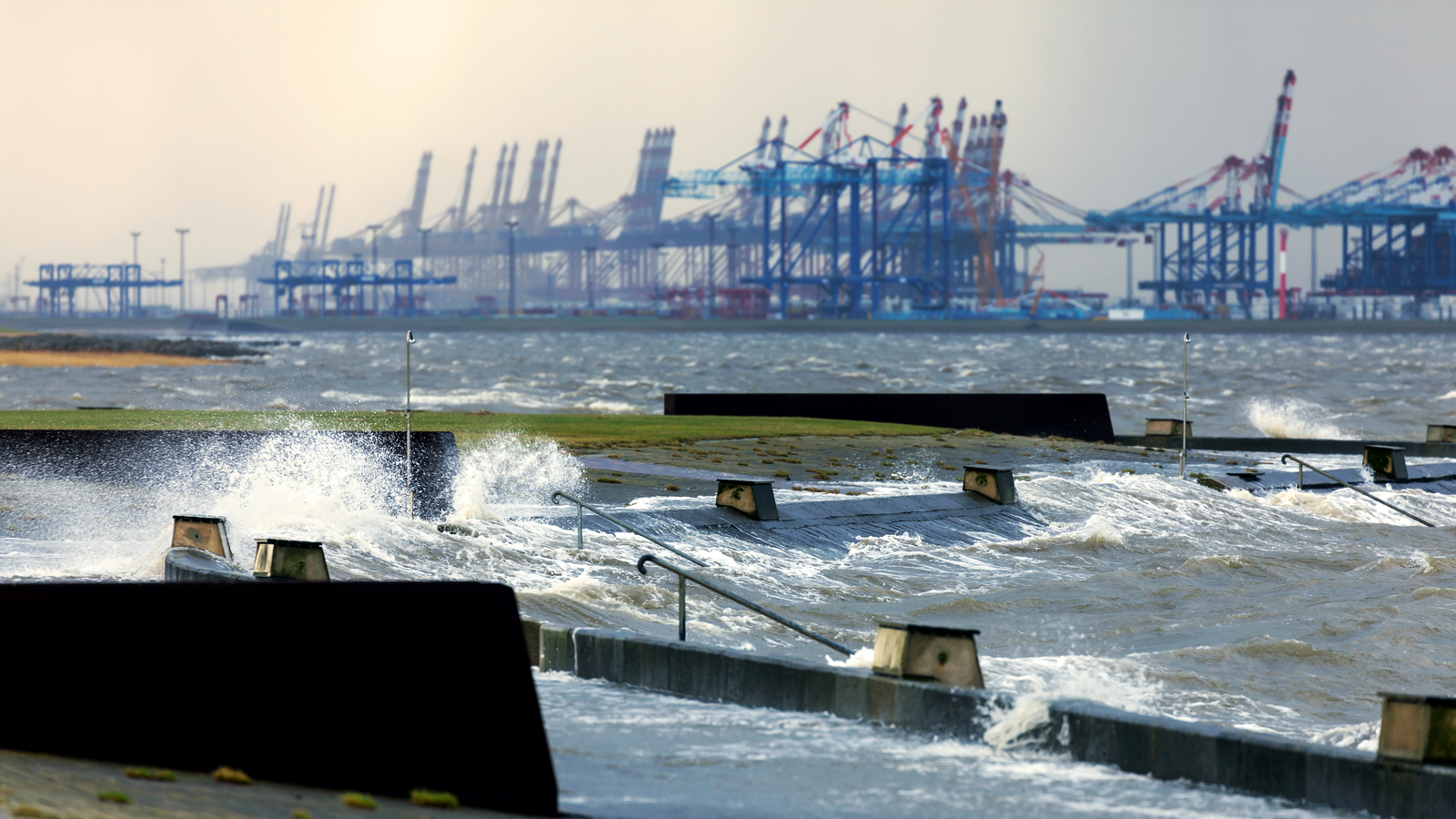 2_Projekte_RESIKOAST_shutterstock-Gabriele Rohde