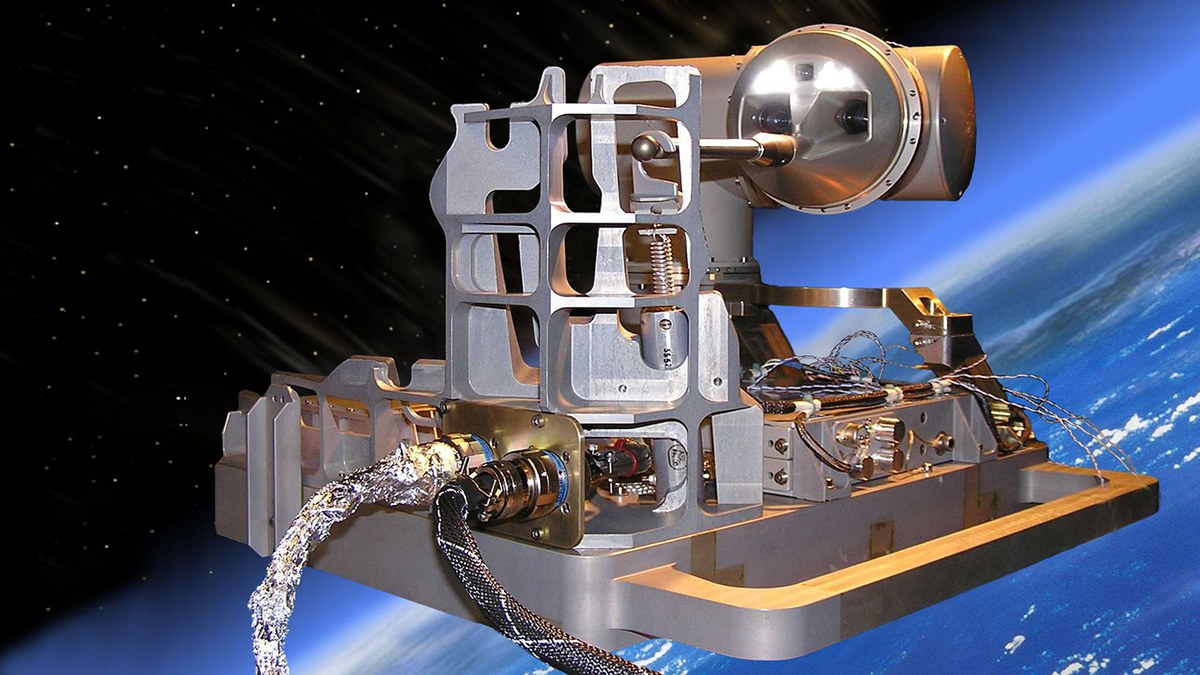 Premiere for German space robotics - robot arm from Oberpfaffenhofen ...